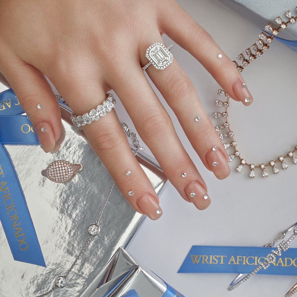 3 Essential Jewelry Gifts for the Holidays – Wrist Aficionado