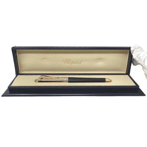 chopard-classic-racing-pen-black-and-gold-chopard-40710583910644_large ...